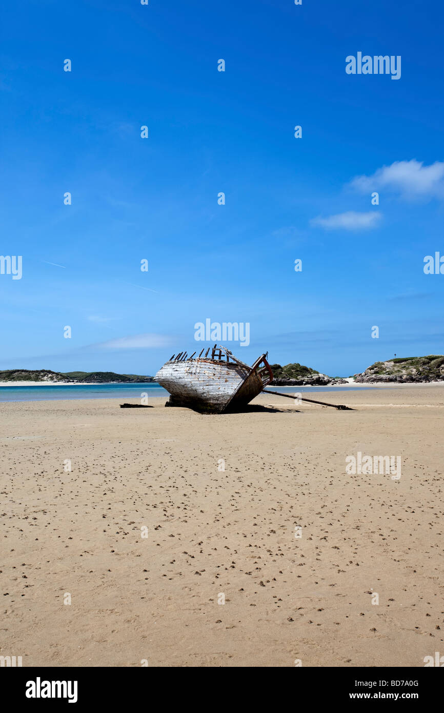 Beach at Bunbeg County Donegal with Shipwreck in the foreground Stock ...