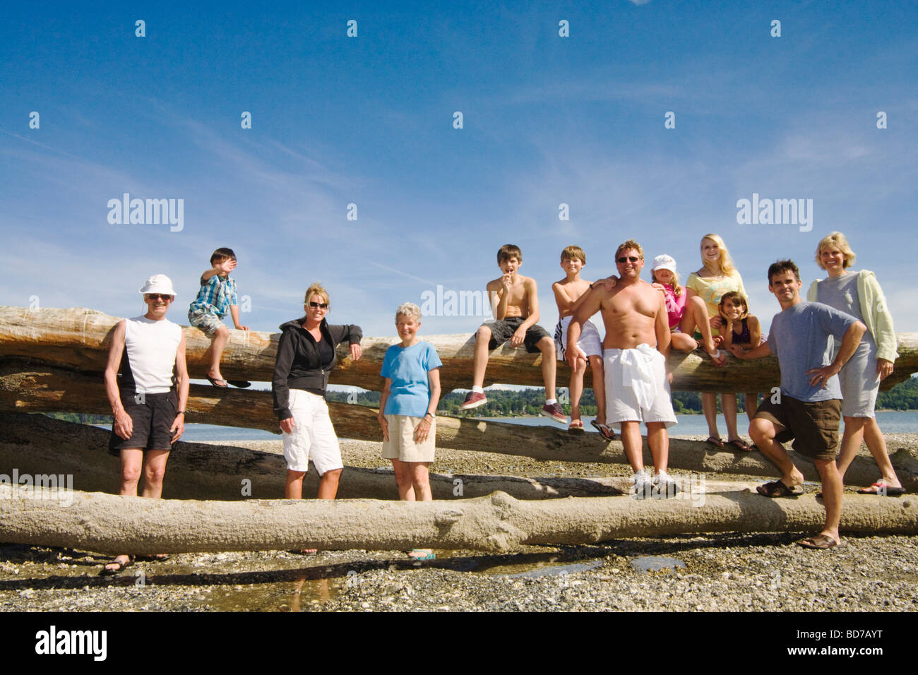 Age mid seventies hi-res stock photography and images - Alamy
