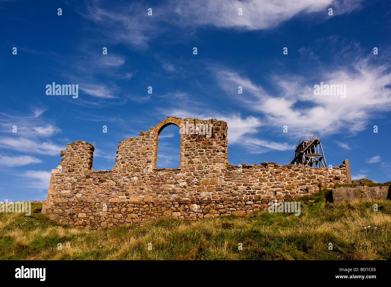 Botallack tin mine hi-res stock photography and images - Alamy