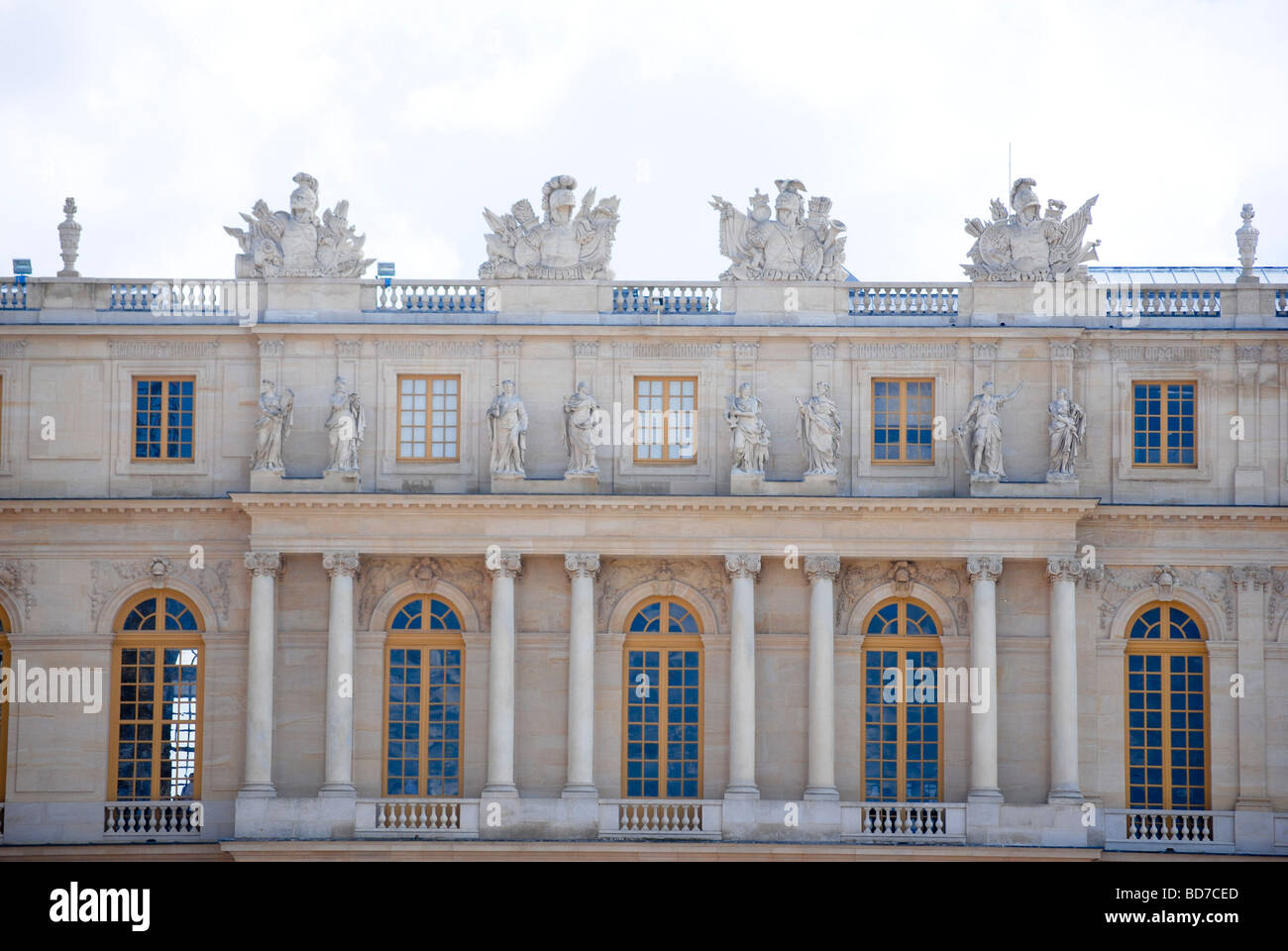 France Versailles Exterior of the palace of Versailles Stock Photo - Alamy