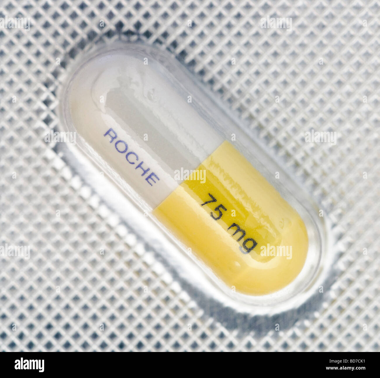 genuine Tamiflu capsule in blister packaging Stock Photo - Alamy