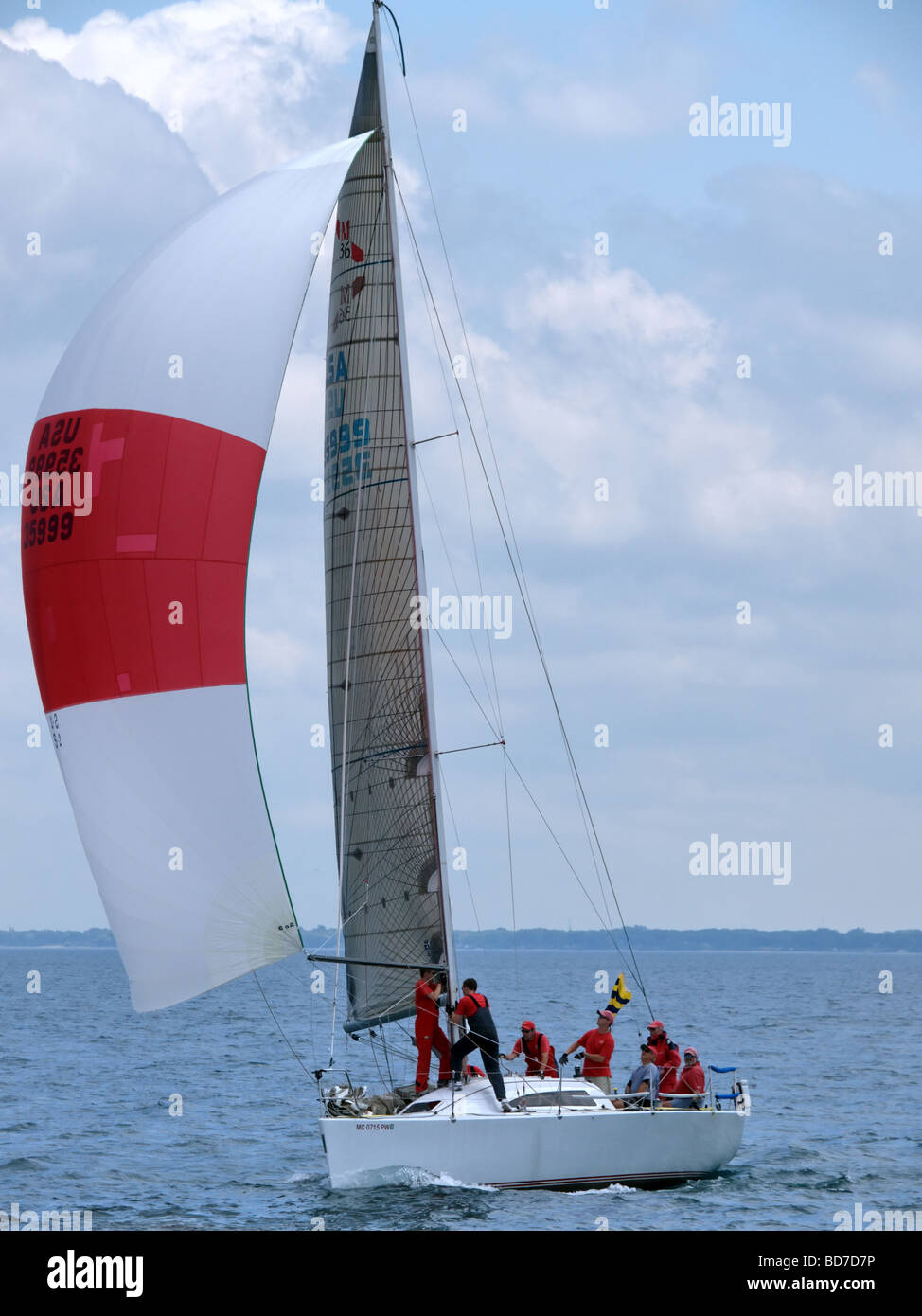 Bayview port huron to mackinac sailboat race hi-res stock photography ...