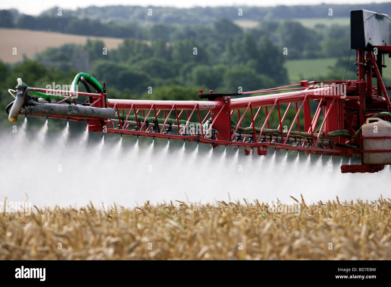 Crop spraying hi-res stock photography and images - Alamy