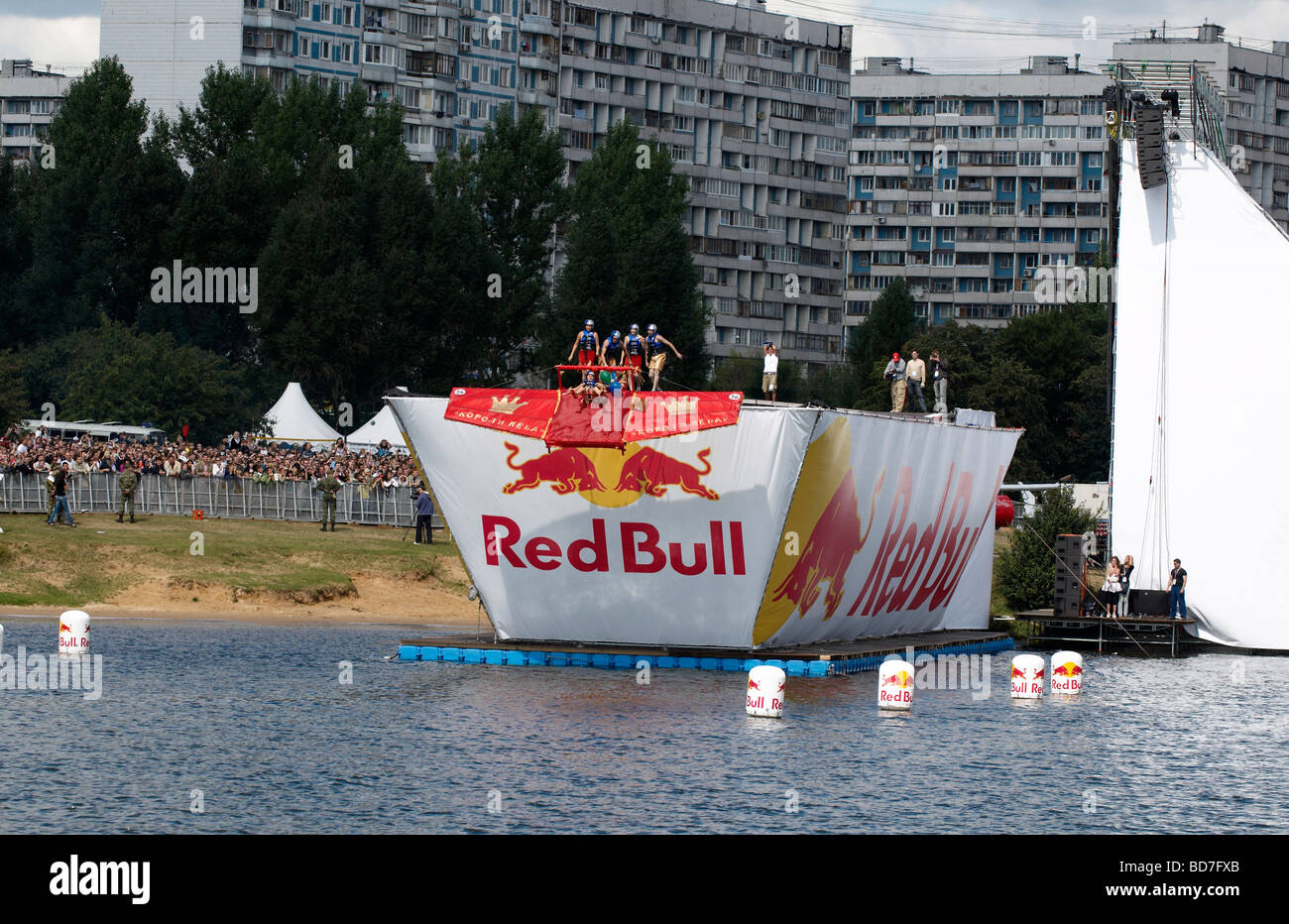 Red bull machine hi-res stock photography and images - Alamy