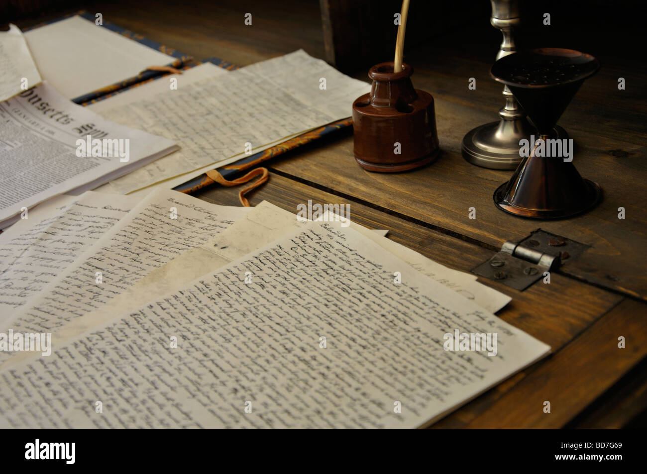 Old handwritten letters hi-res stock photography and images - Alamy