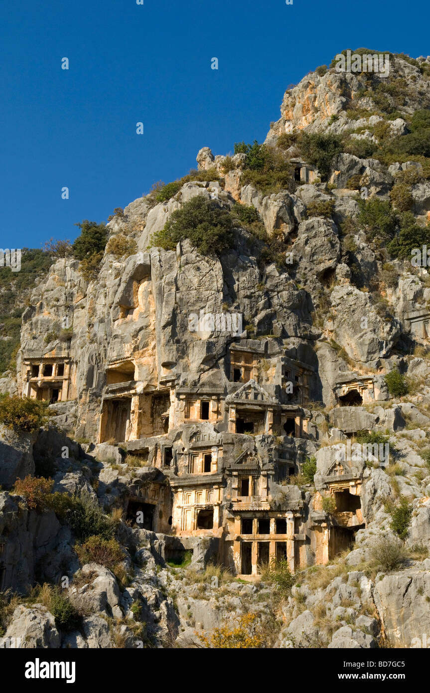 Tombs carved into mountainside Stock Photo - Alamy