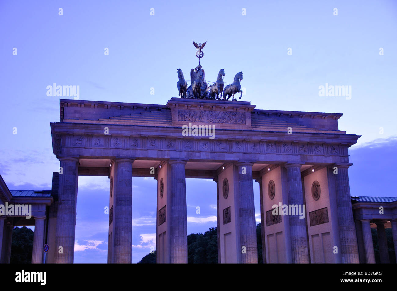 Brandenburg gate at sunset hi-res stock photography and images - Alamy