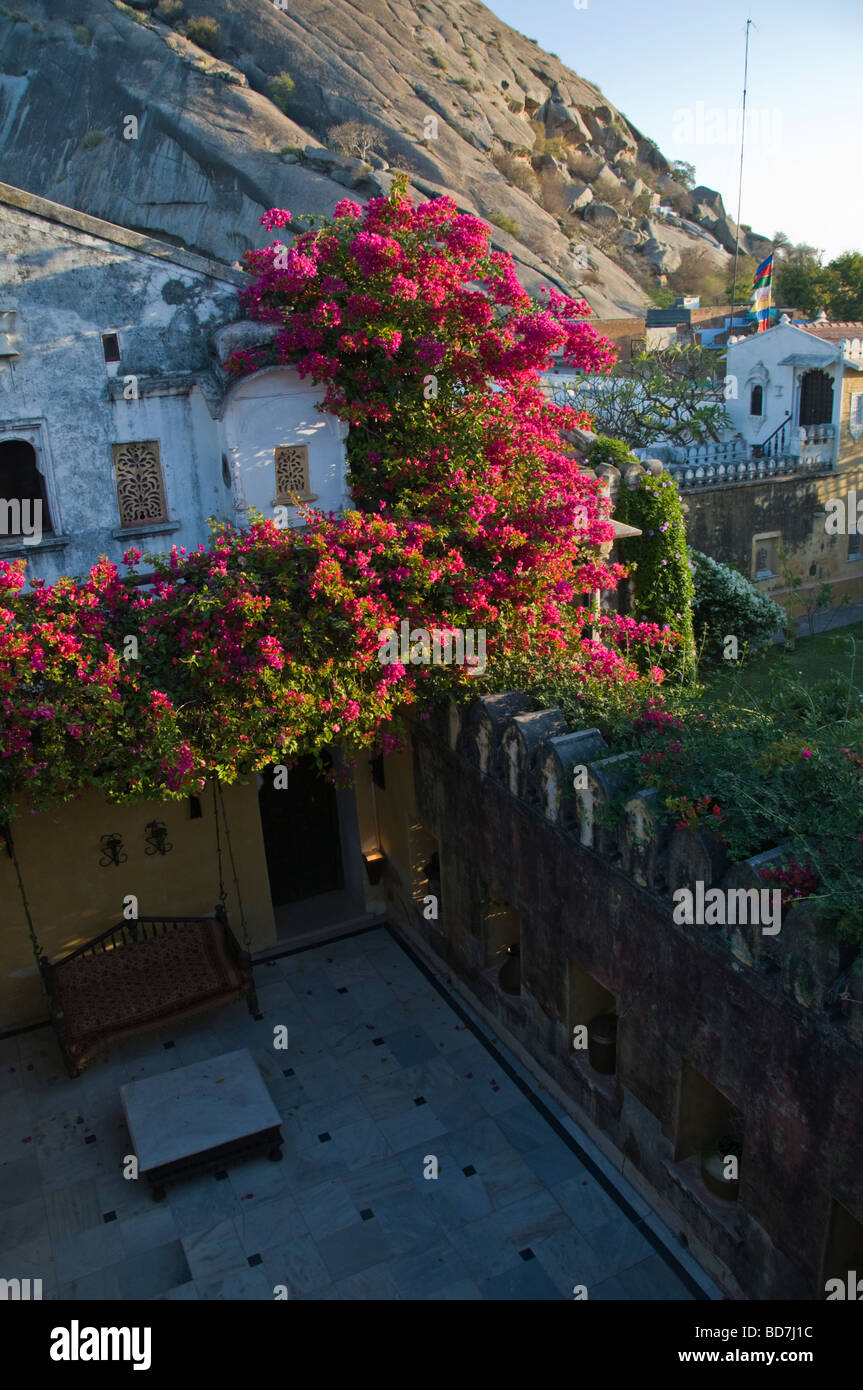 Rawla Narlai Hotel, Foot of Granite Rock, Narlai, Rajasthan, India ...