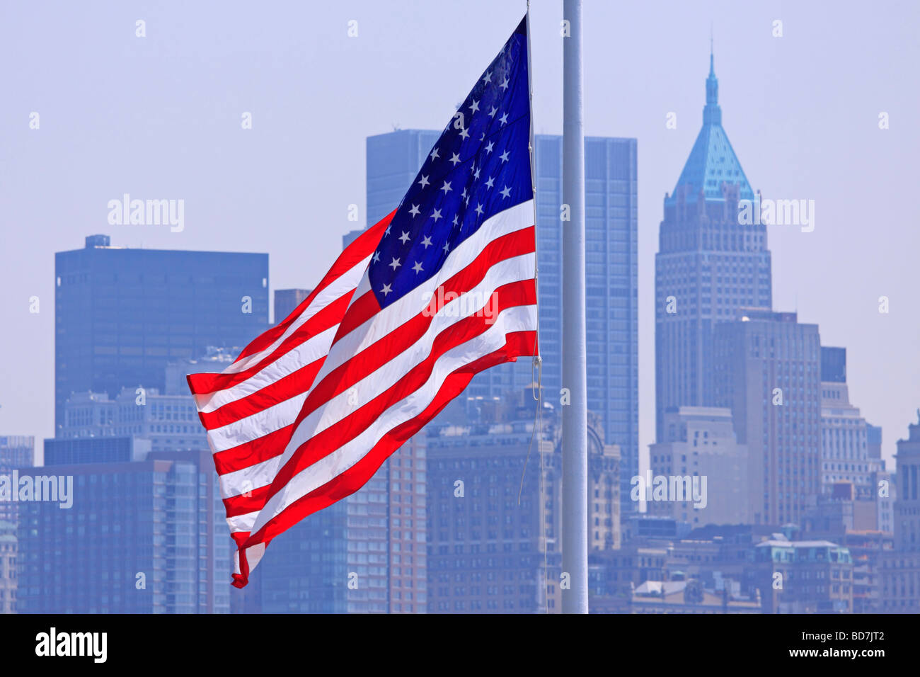 American Flag in front of Manhattan´s skyscrapers, New York City ...