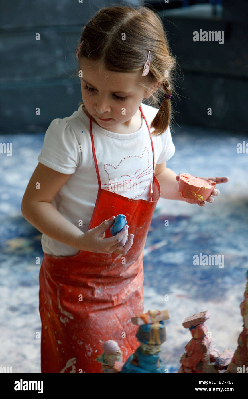 little girl working in studio Stock Photo - Alamy