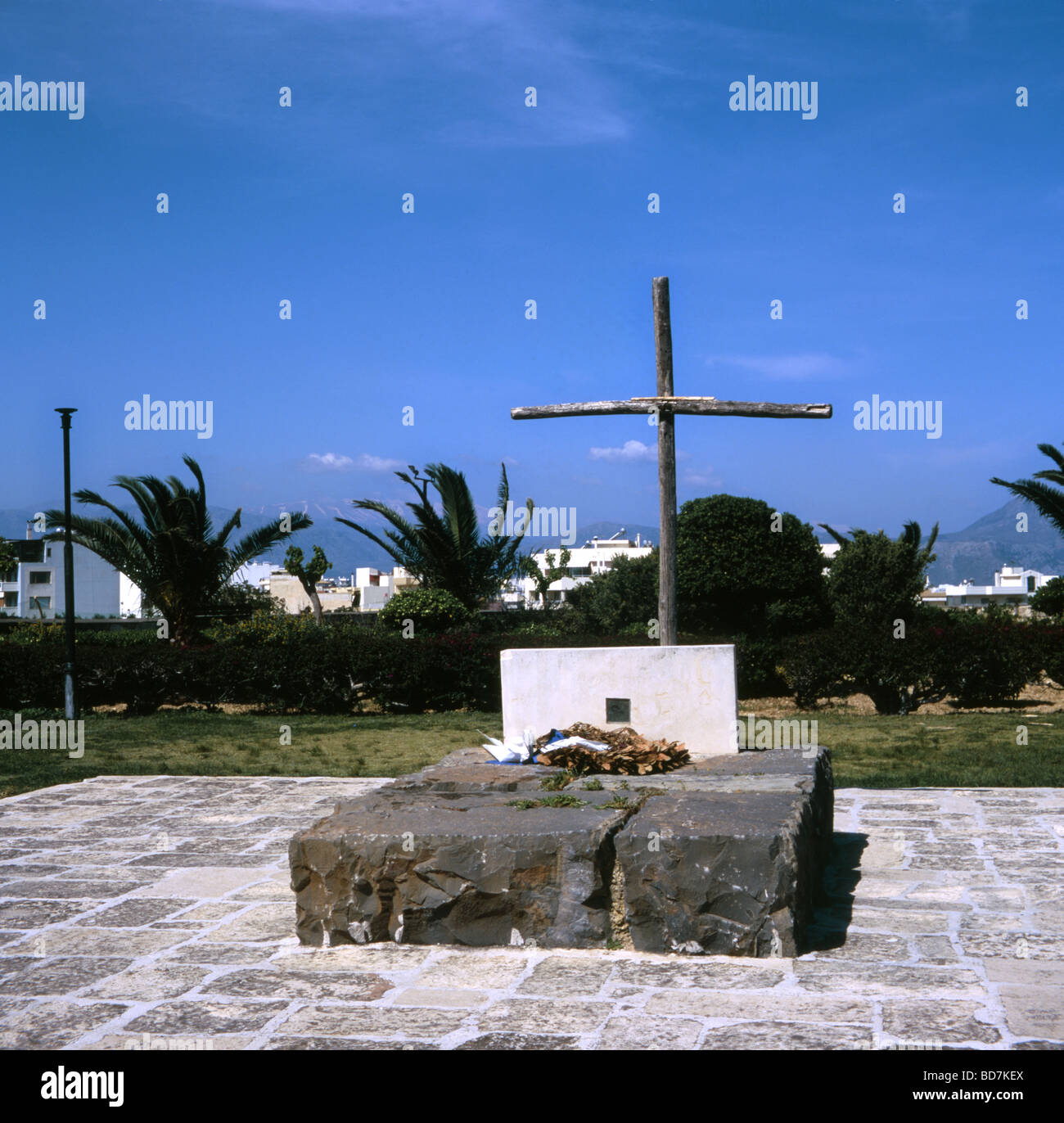 Greece, Crete, Heraclion, Tomb of Nikos Kazantzakis Stock Photo - Alamy