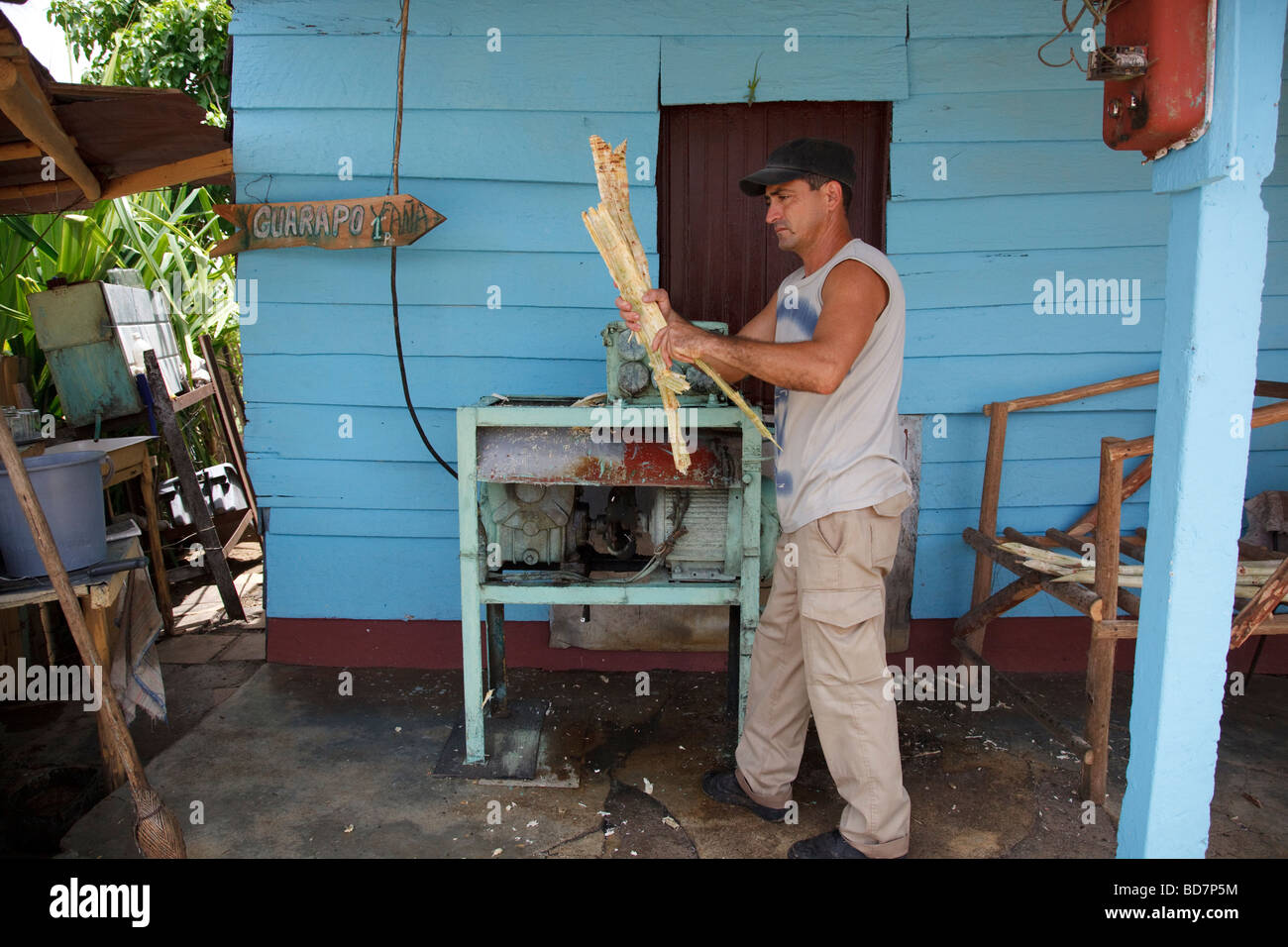 Sugar cane machines hi-res stock photography and images - Alamy