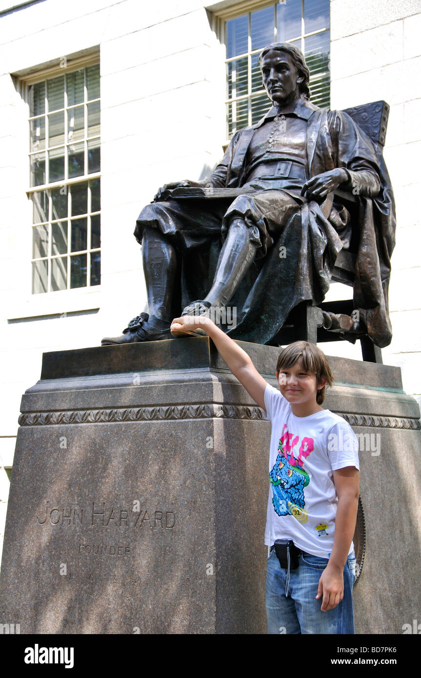 John Harvard statue on Harvard University campus Stock Photo - Alamy
