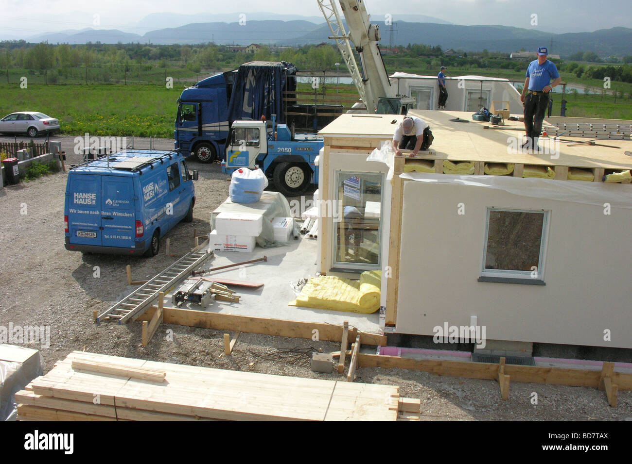 construction of a modular home Stock Photo - Alamy