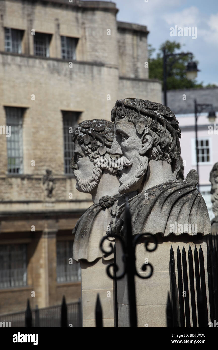 Sheldonian Statue, oxford Stock Photo - Alamy