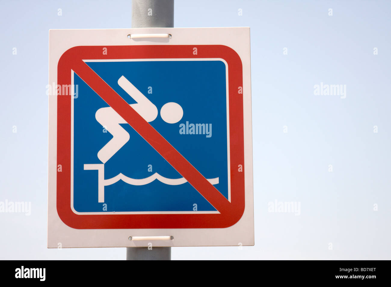 No jumping sign hi-res stock photography and images - Alamy