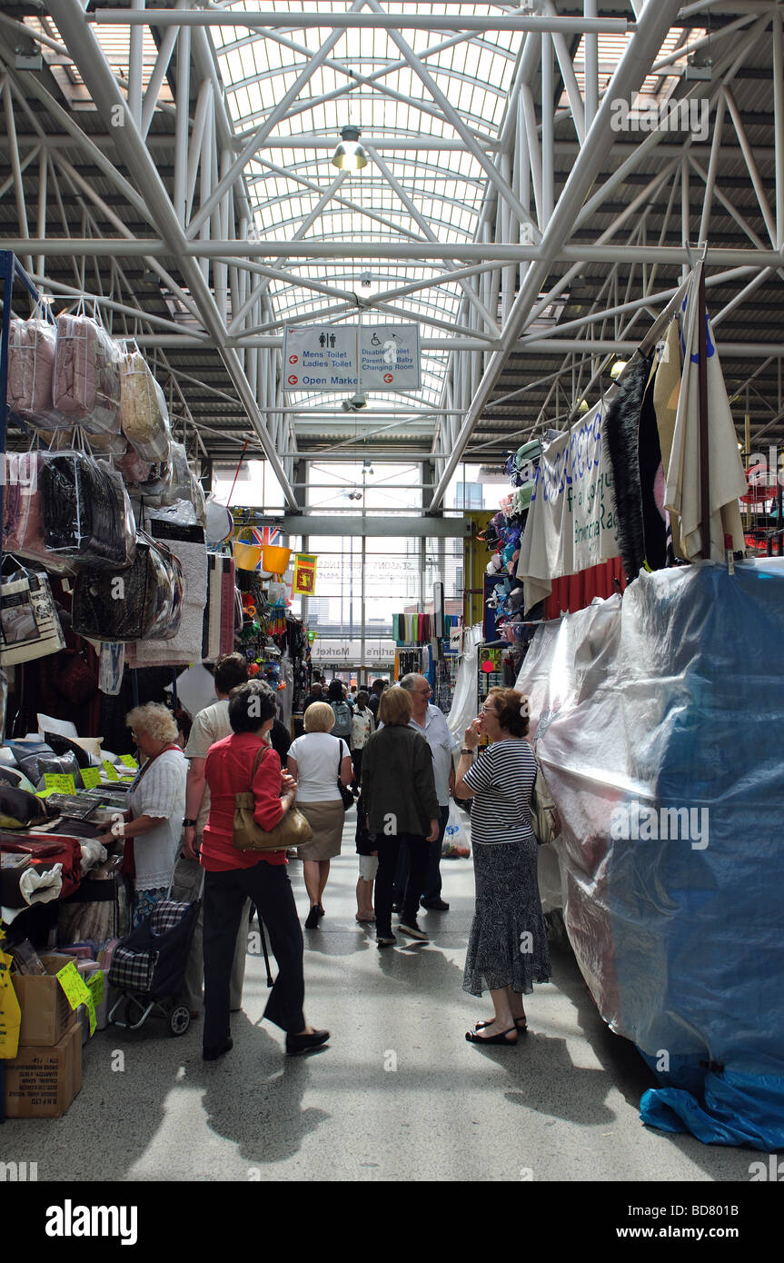 Rag market hi-res stock photography and images - Alamy