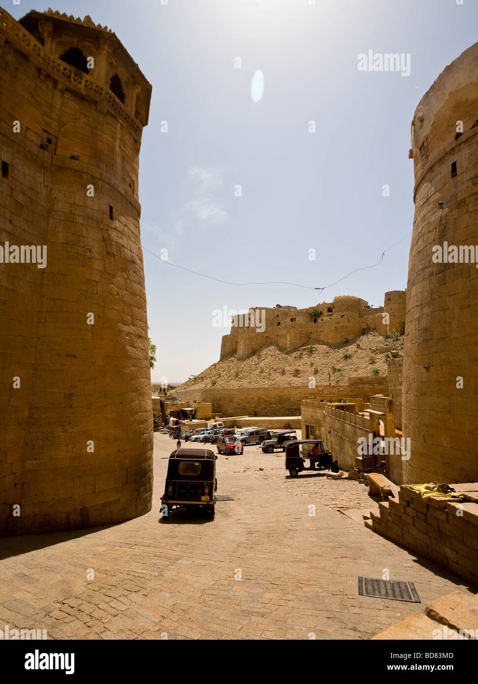 Hilltop fort hi-res stock photography and images - Alamy
