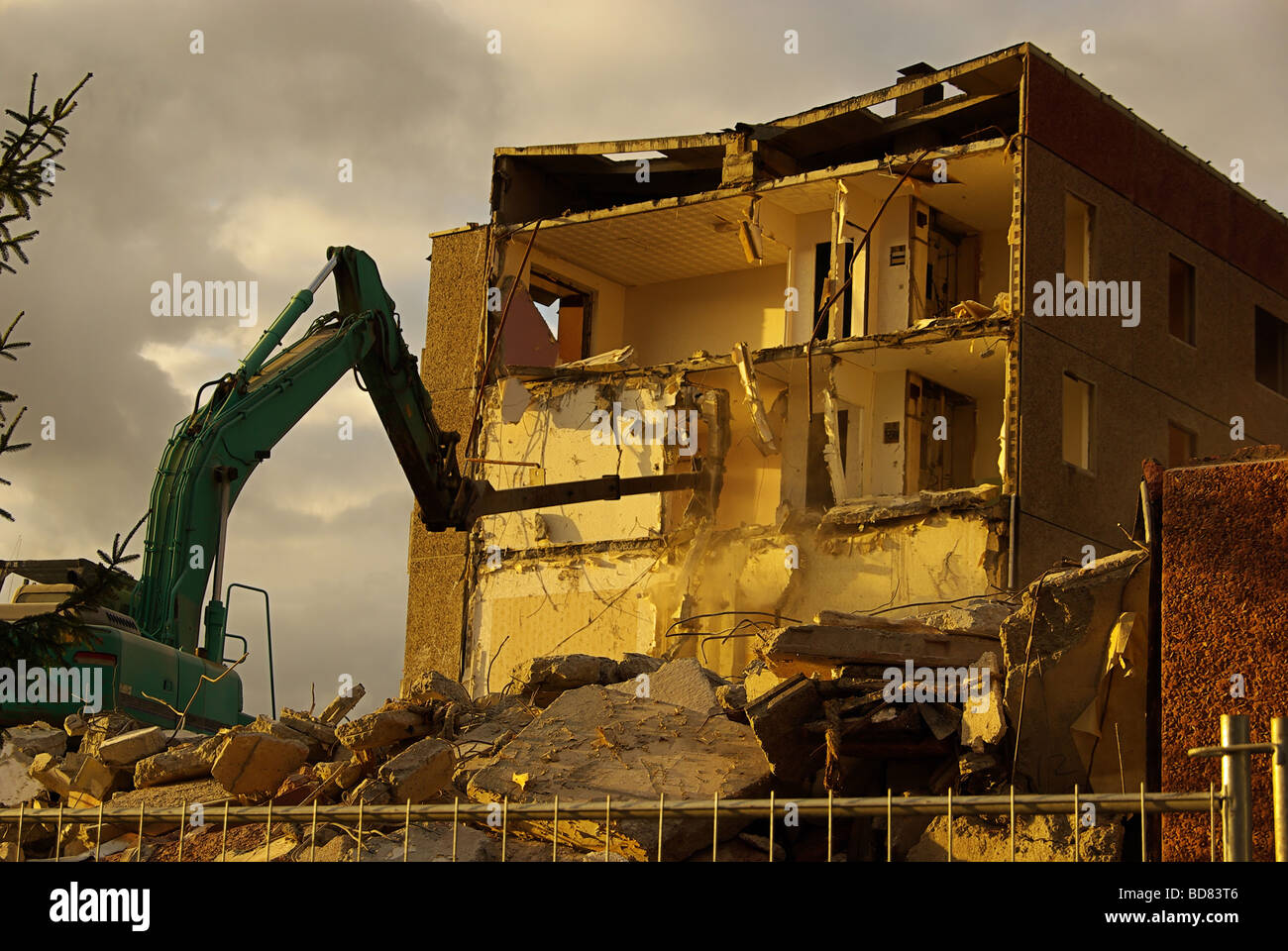 Demolition land hi-res stock photography and images - Alamy