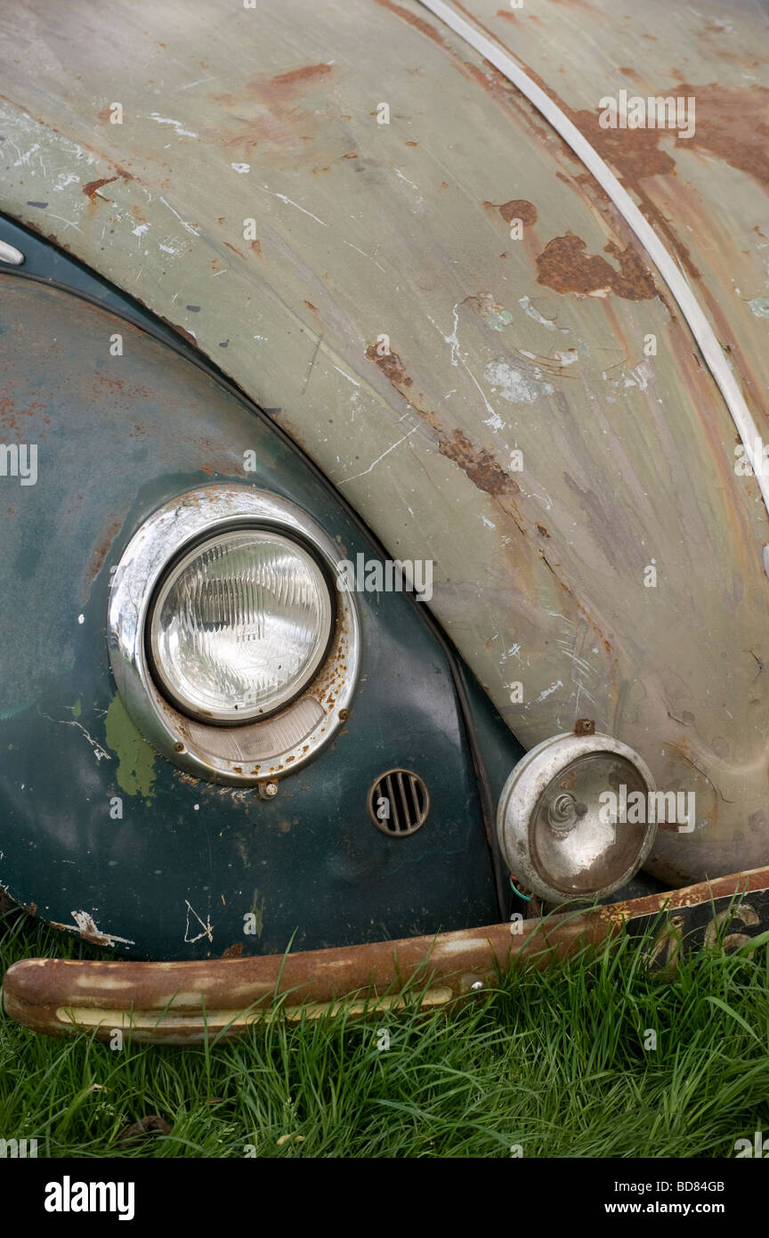 Rusty volkswagen beetle hi-res stock photography and images - Alamy