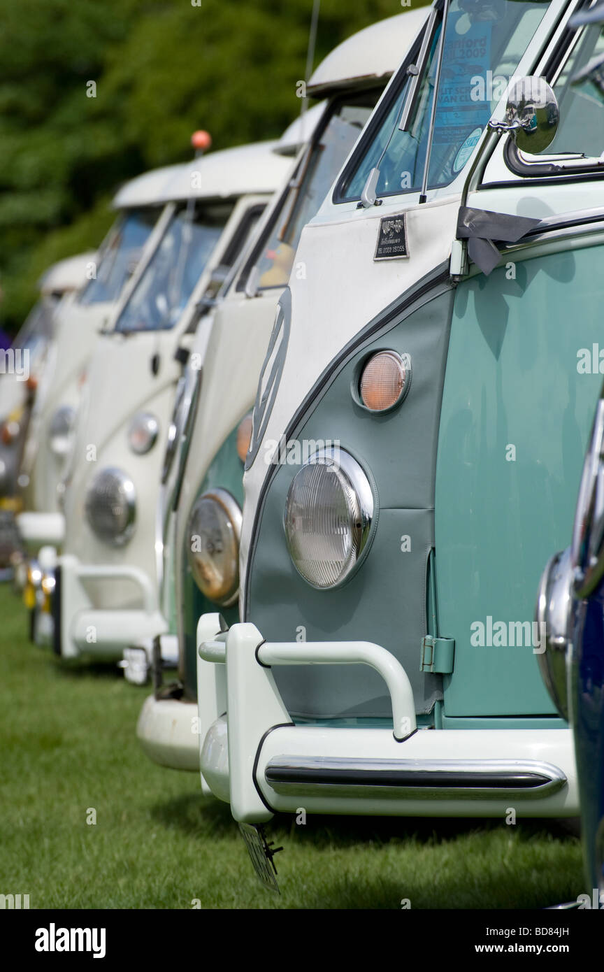 Rows of campers hi-res stock photography and images - Alamy