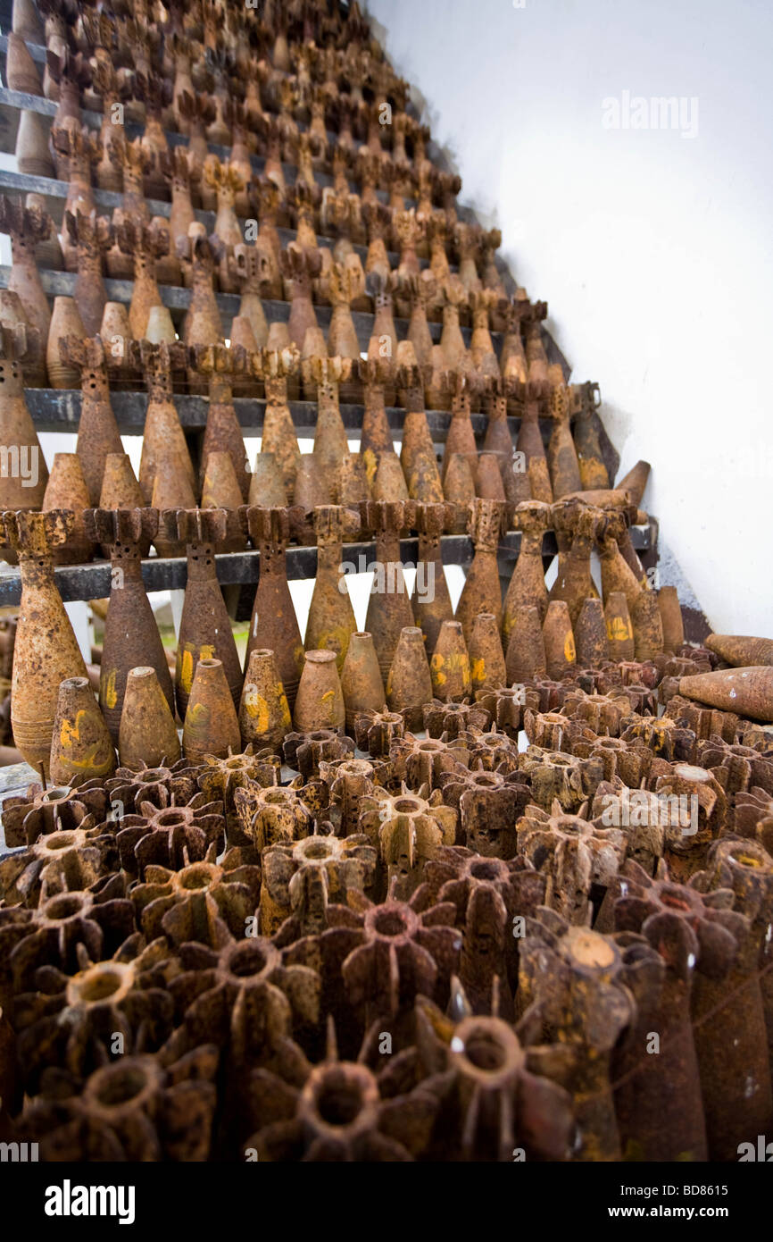 Mortar shells hi-res stock photography and images - Alamy