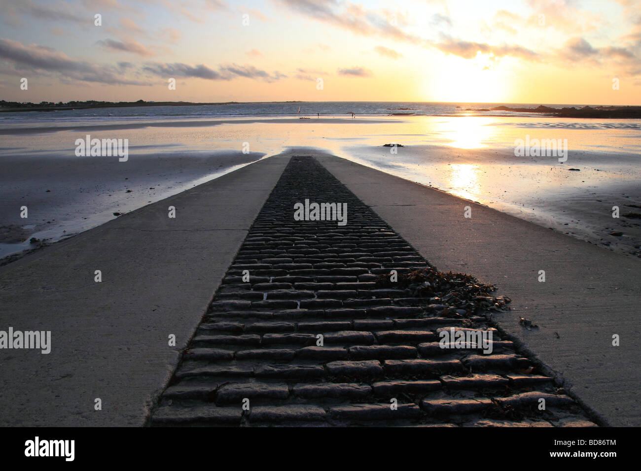 Vazon Bay Guernsey Channel Islands Stock Photo - Alamy