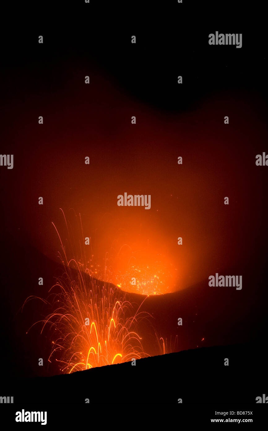 Yasur volcano and vanuatu hi-res stock photography and images - Alamy