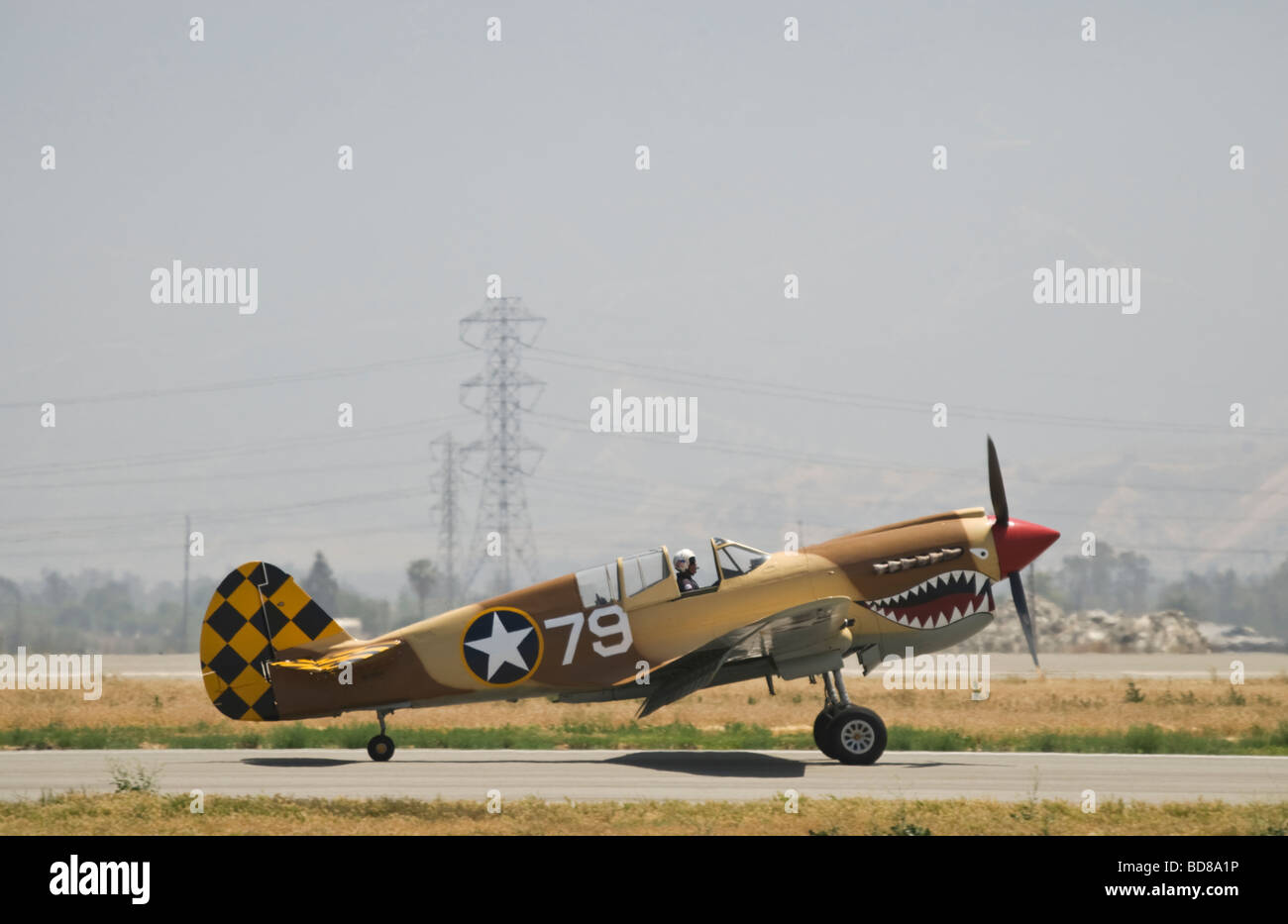 Curtiss p 40 kittyhawk raf hi-res stock photography and images - Alamy