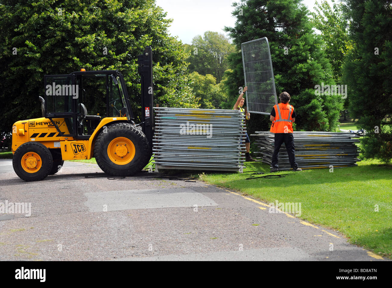 Place of unloading hi-res stock photography and images - Alamy