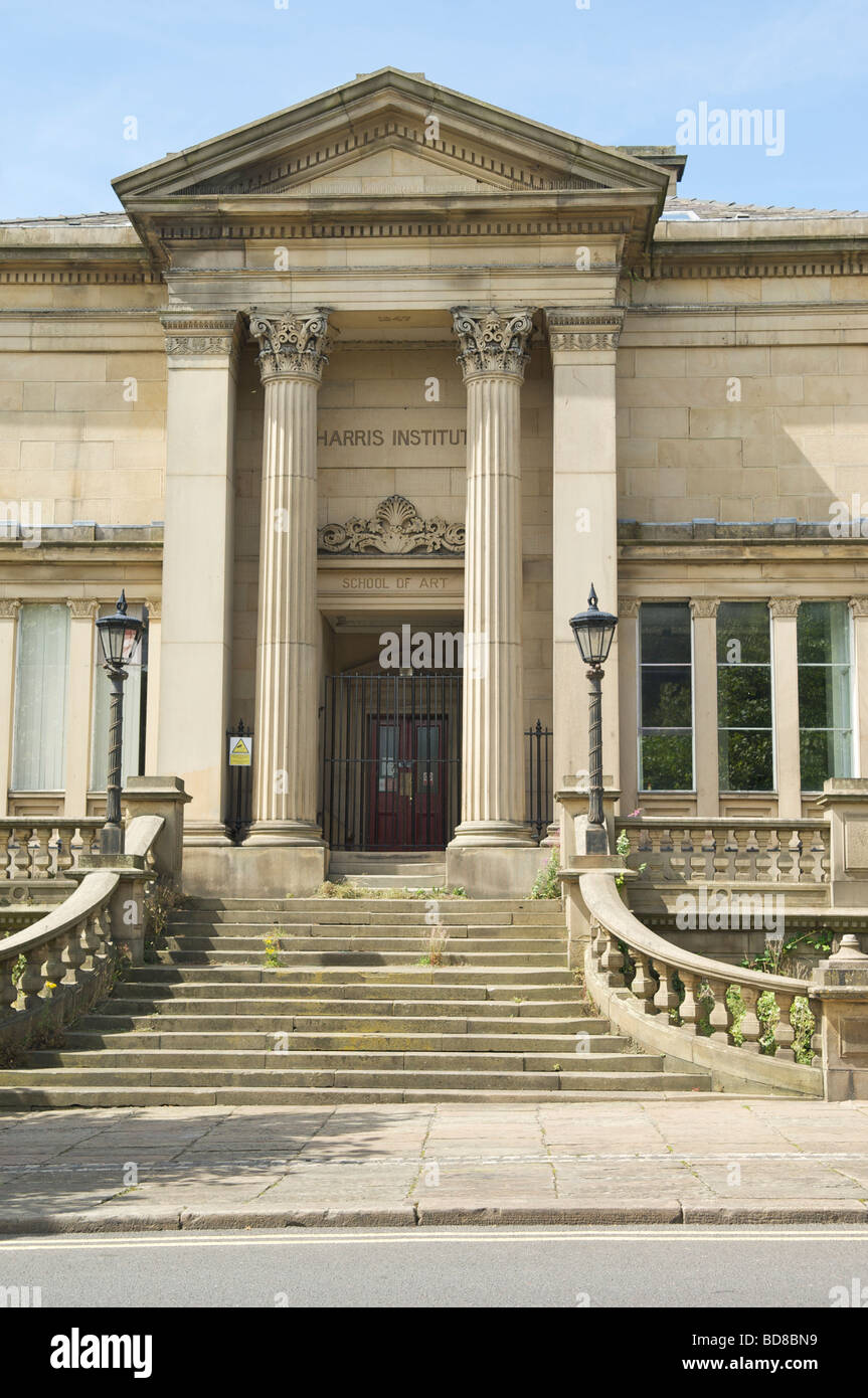 Harris Institute Preston Stock Photo - Alamy