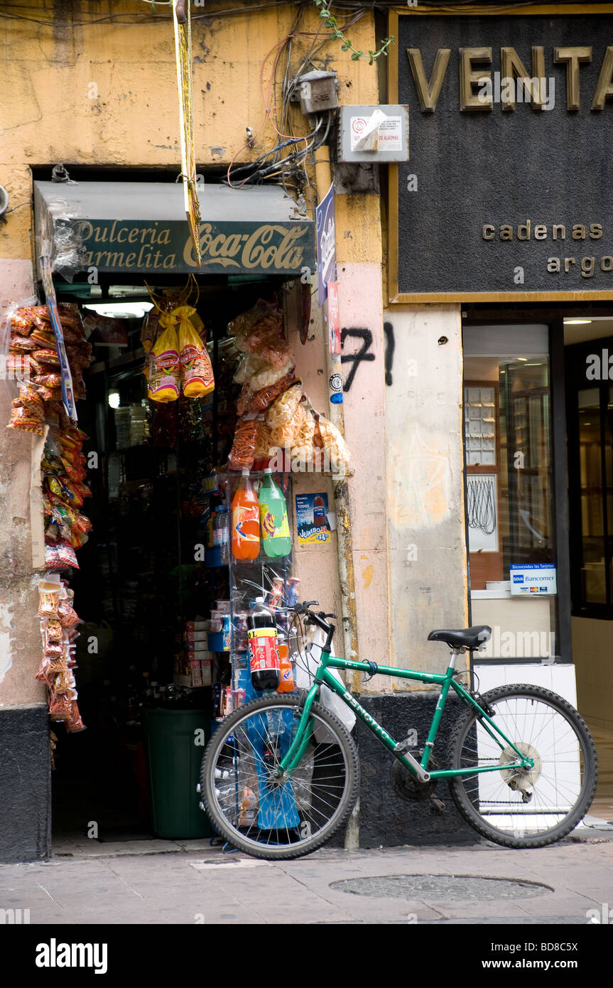 Mexican shop front hi-res stock photography and images - Alamy