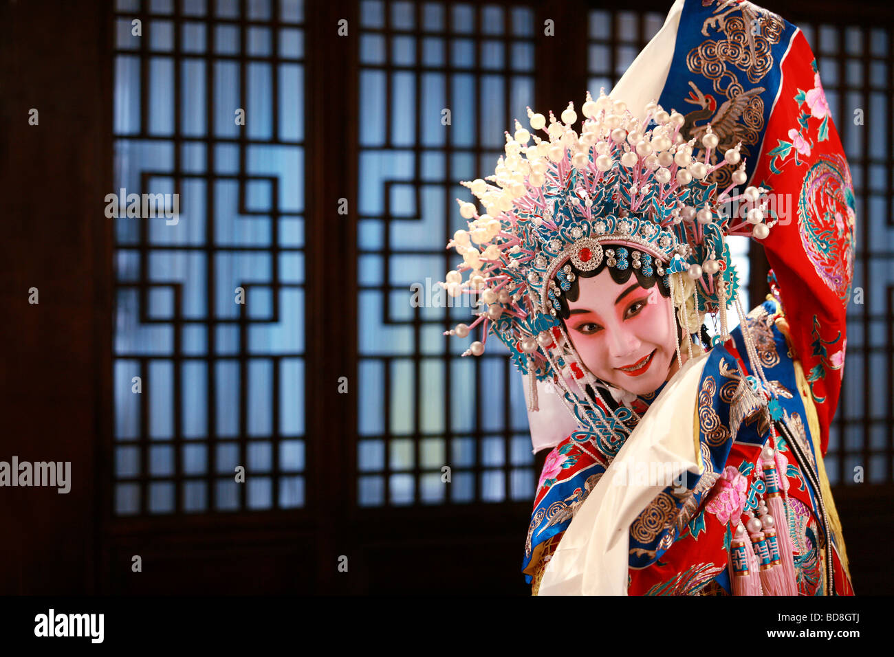 Chinese Opera Actress High Resolution Stock Photography and Images - Alamy