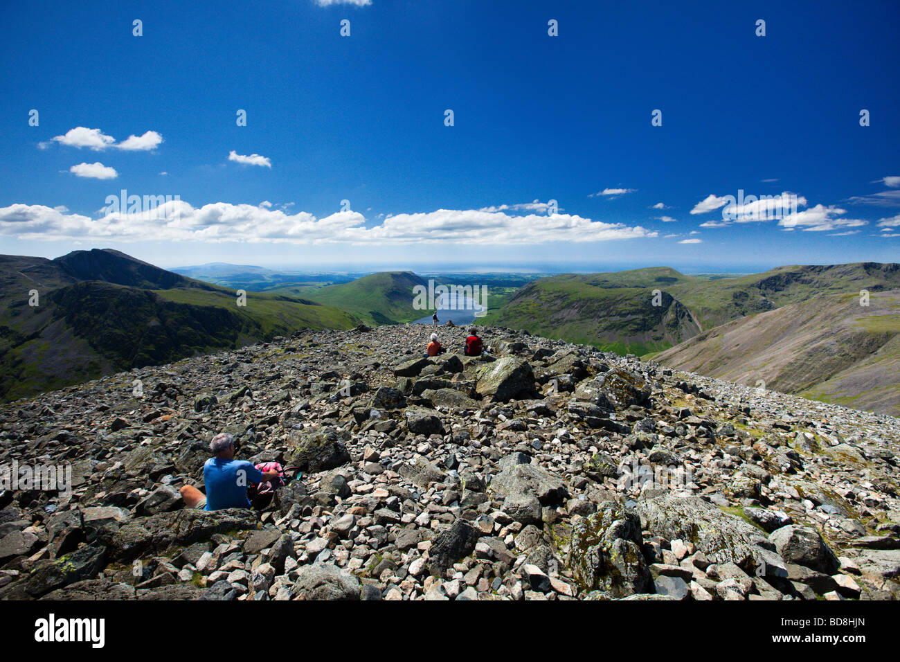 Yewbarrow in the lake district hi-res stock photography and images - Alamy