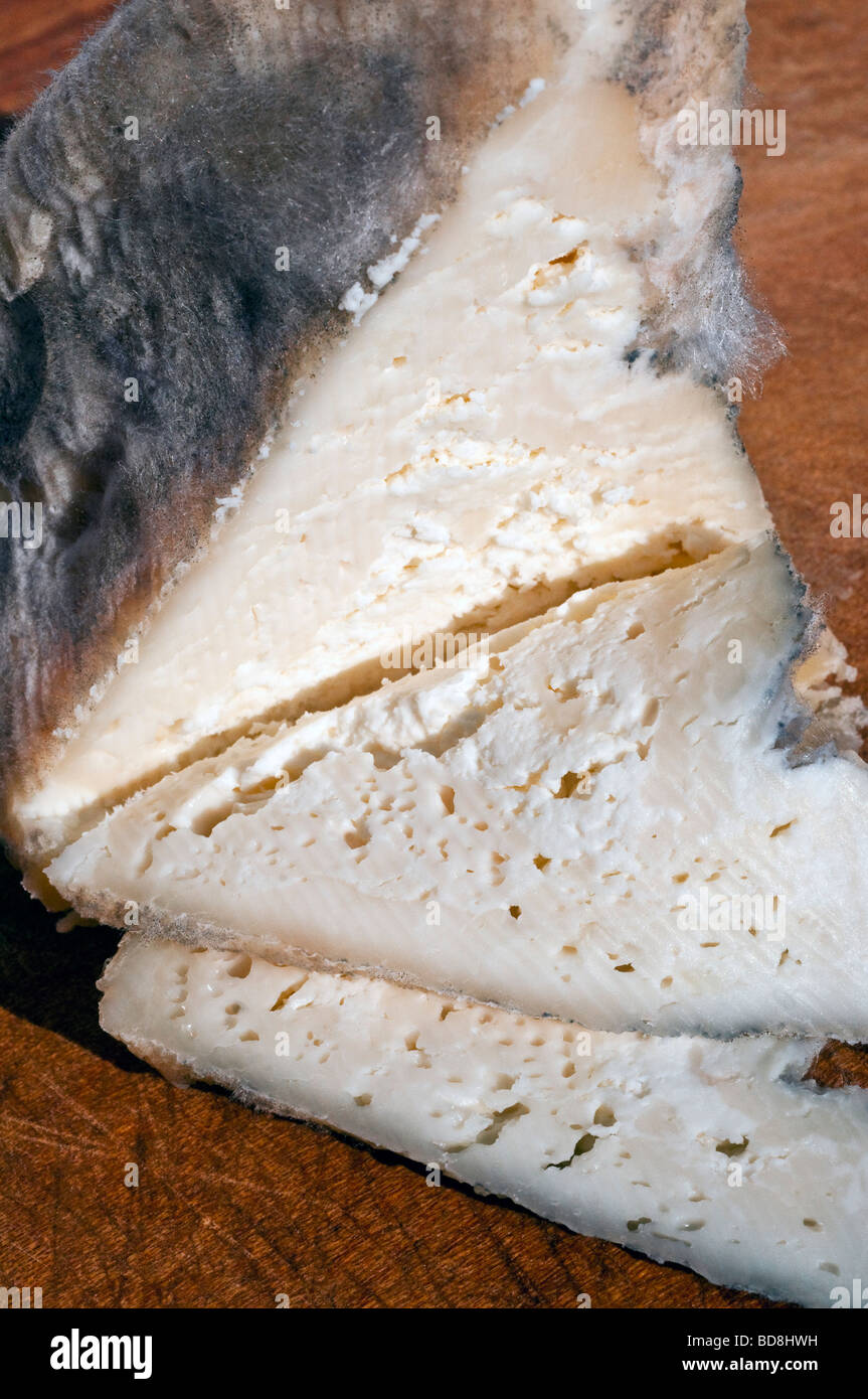 Pyramid mold hi-res stock photography and images - Alamy