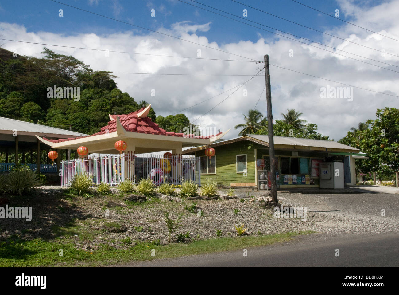 Village shop and tomb hi-res stock photography and images - Alamy