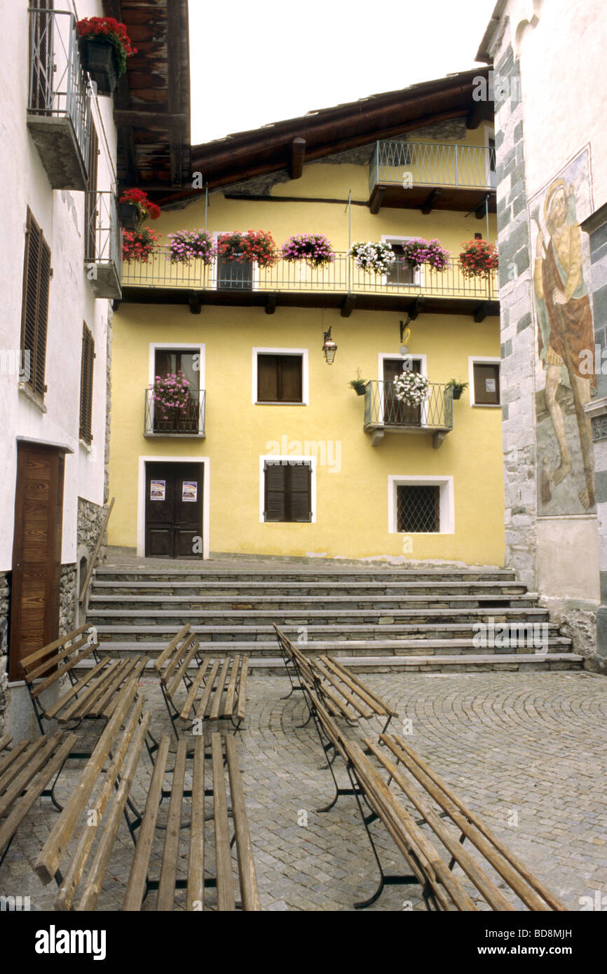 Casteldelfino (cuneo) hi-res stock photography and images - Alamy