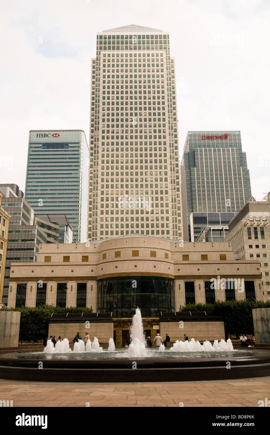 Canary Wharf One Canada Square Stock Photo - Alamy