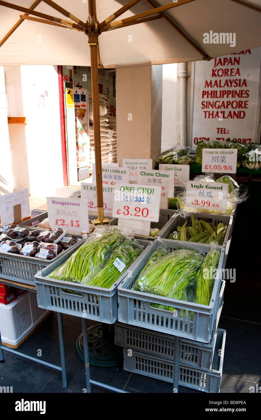 Chinese Green Grocer shop in China Town Stock Photo - Alamy