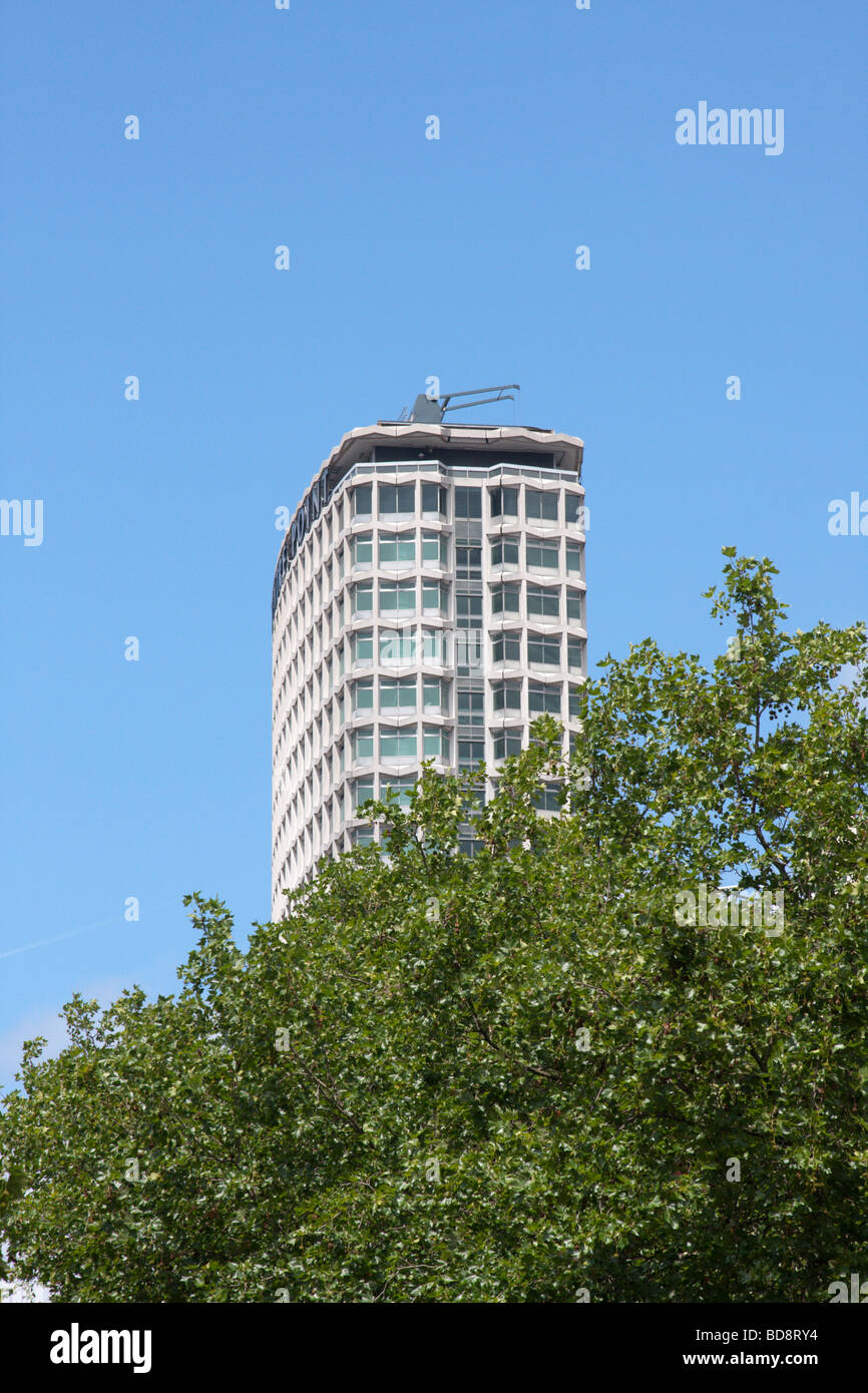 Centrepoint tower hi-res stock photography and images - Alamy