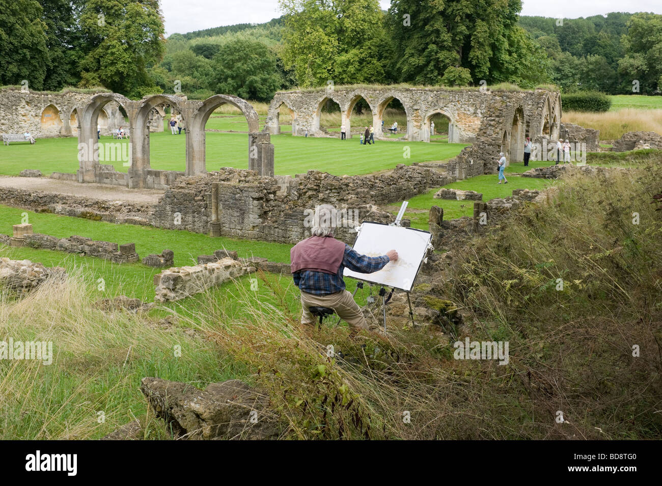 An artist paints the ruins of Hailes Abbey near Winchcombe in ...