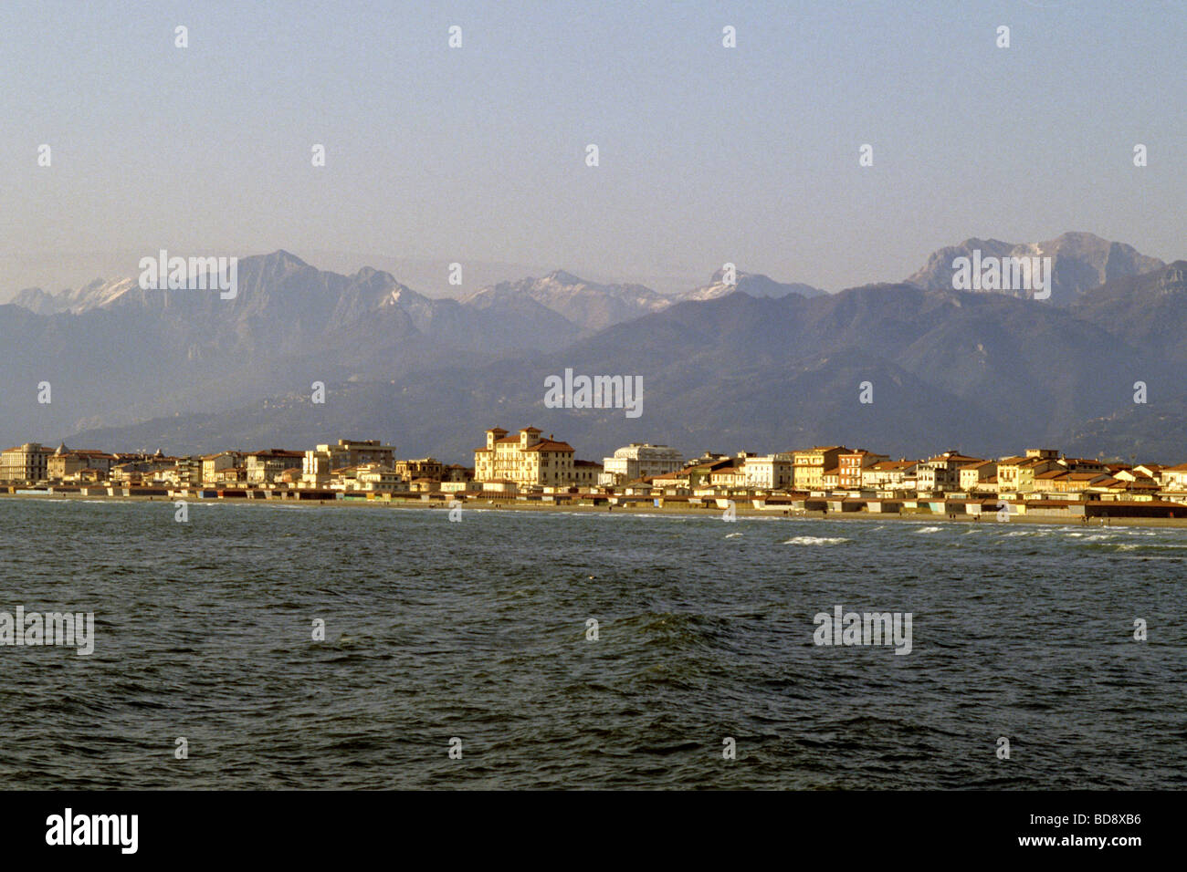 Tuscany lucca view beach hi-res stock photography and images - Alamy