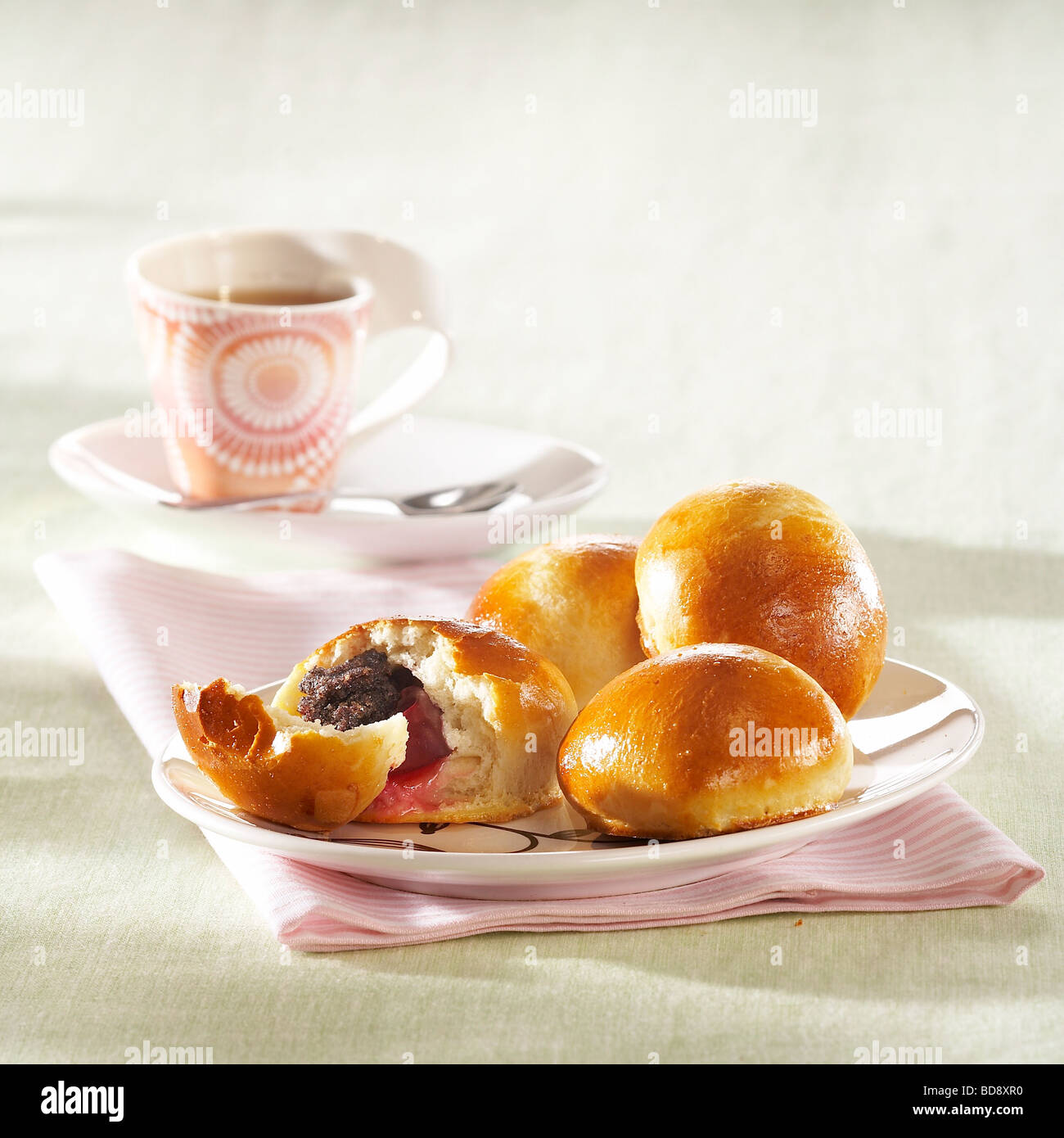 Buns with poppy and plums hi-res stock photography and images - Alamy