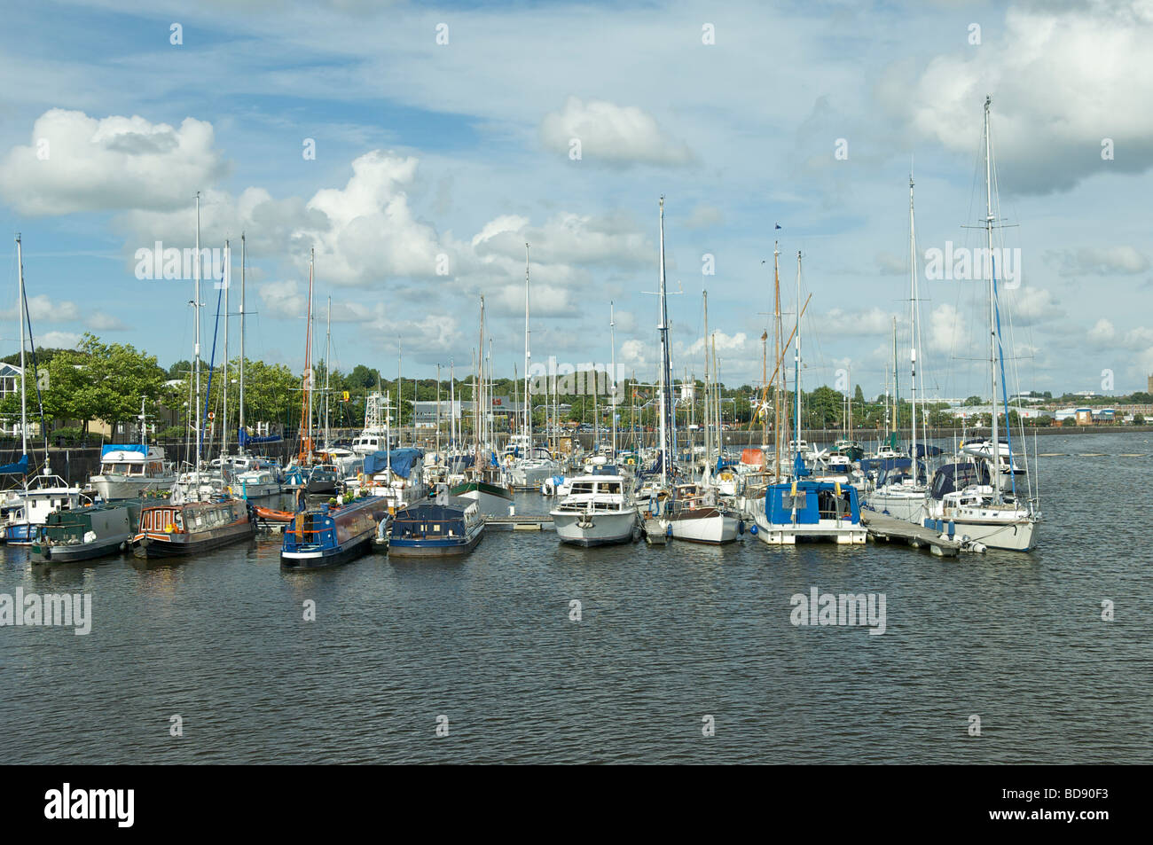 Preston docks hi-res stock photography and images - Alamy