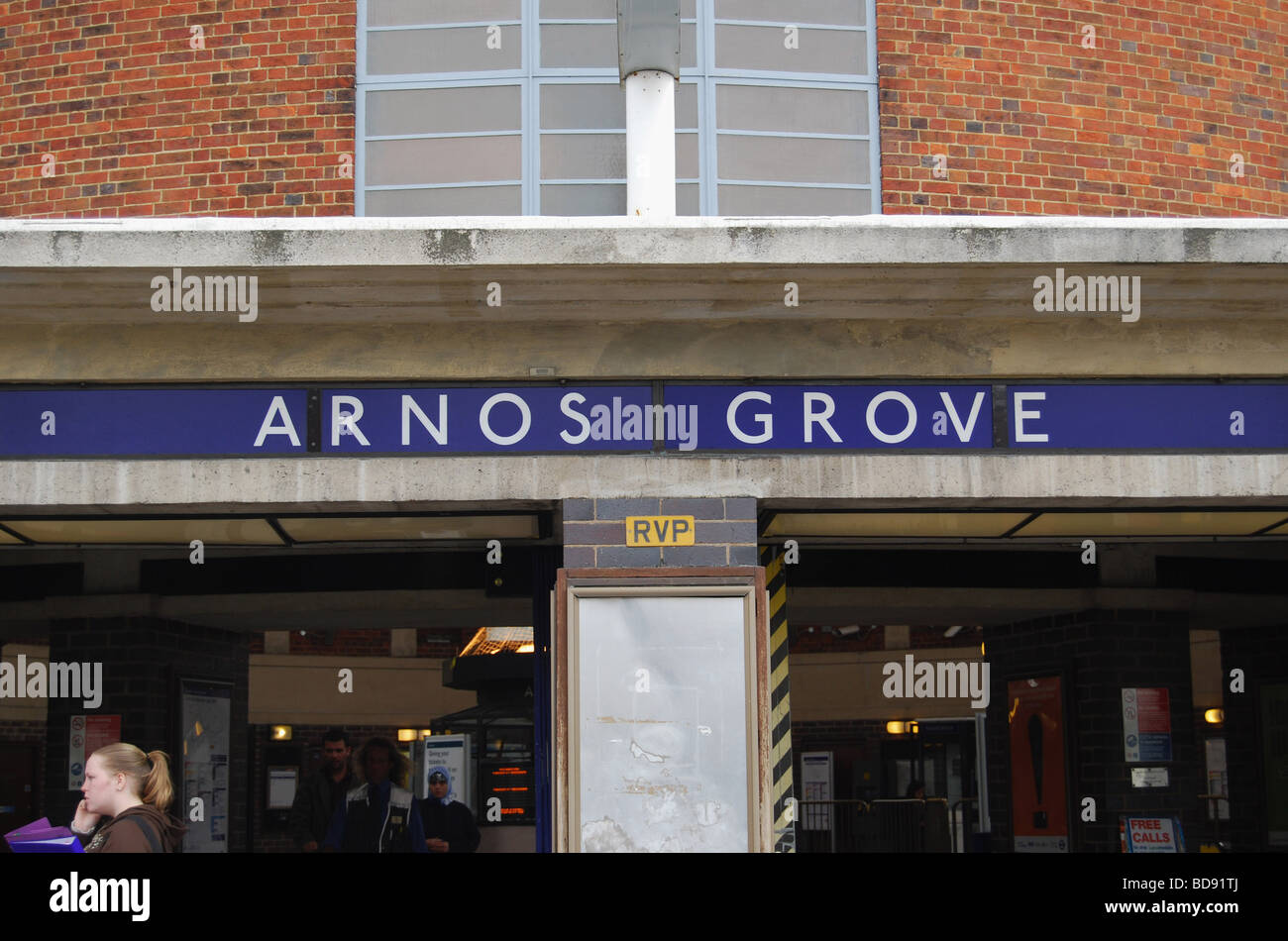 Arnos grove london hi-res stock photography and images - Alamy