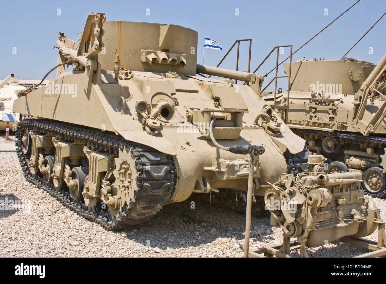 Sherman M-32 ARV, VSS Stock Photo - Alamy