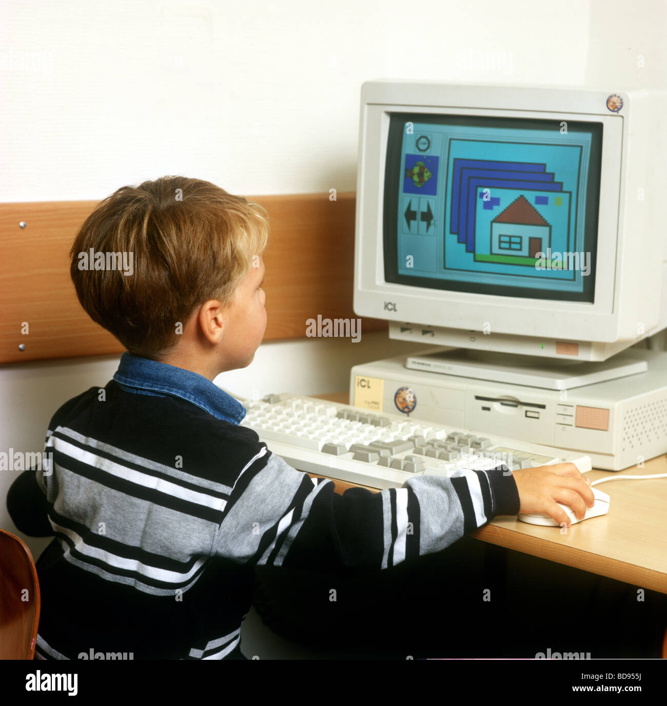 Child computer back view school hi-res stock photography and images - Alamy