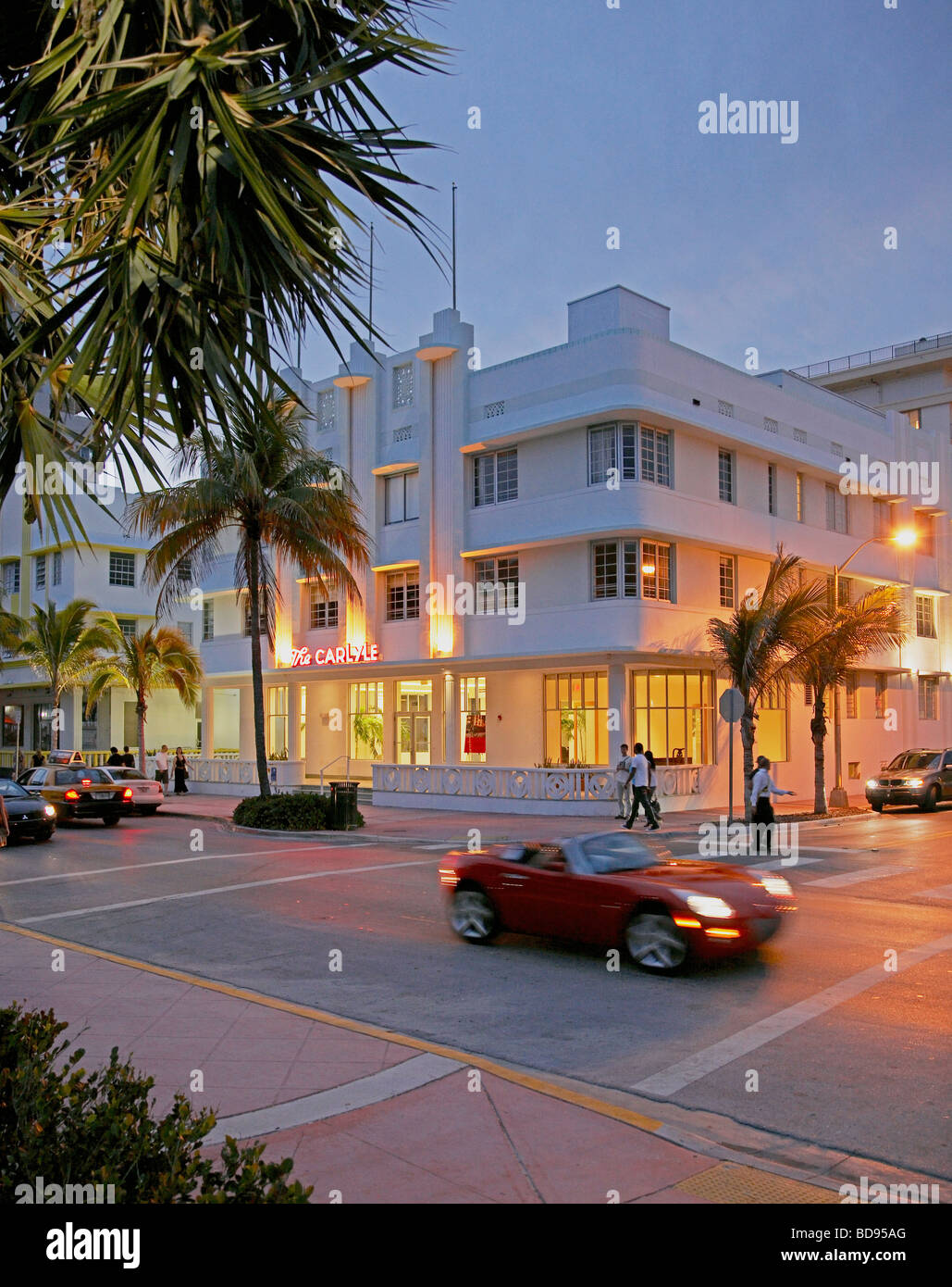 Ocean drive miami hi-res stock photography and images - Alamy