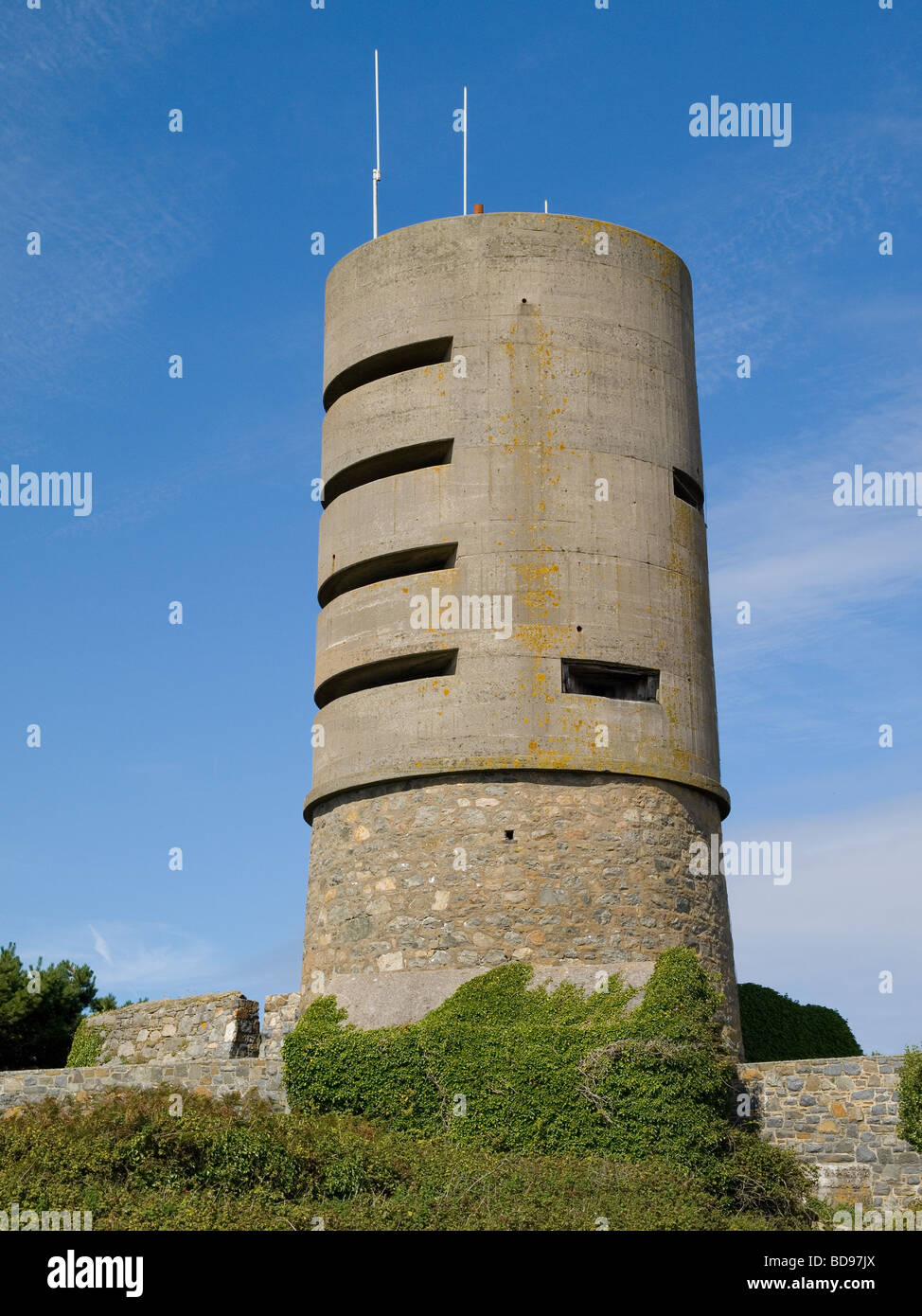 Ww2 lookout tower hi-res stock photography and images - Alamy