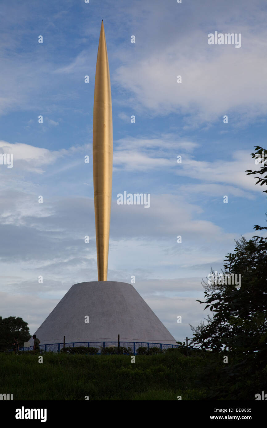 Odaiba obelisk statue hi-res stock photography and images - Alamy
